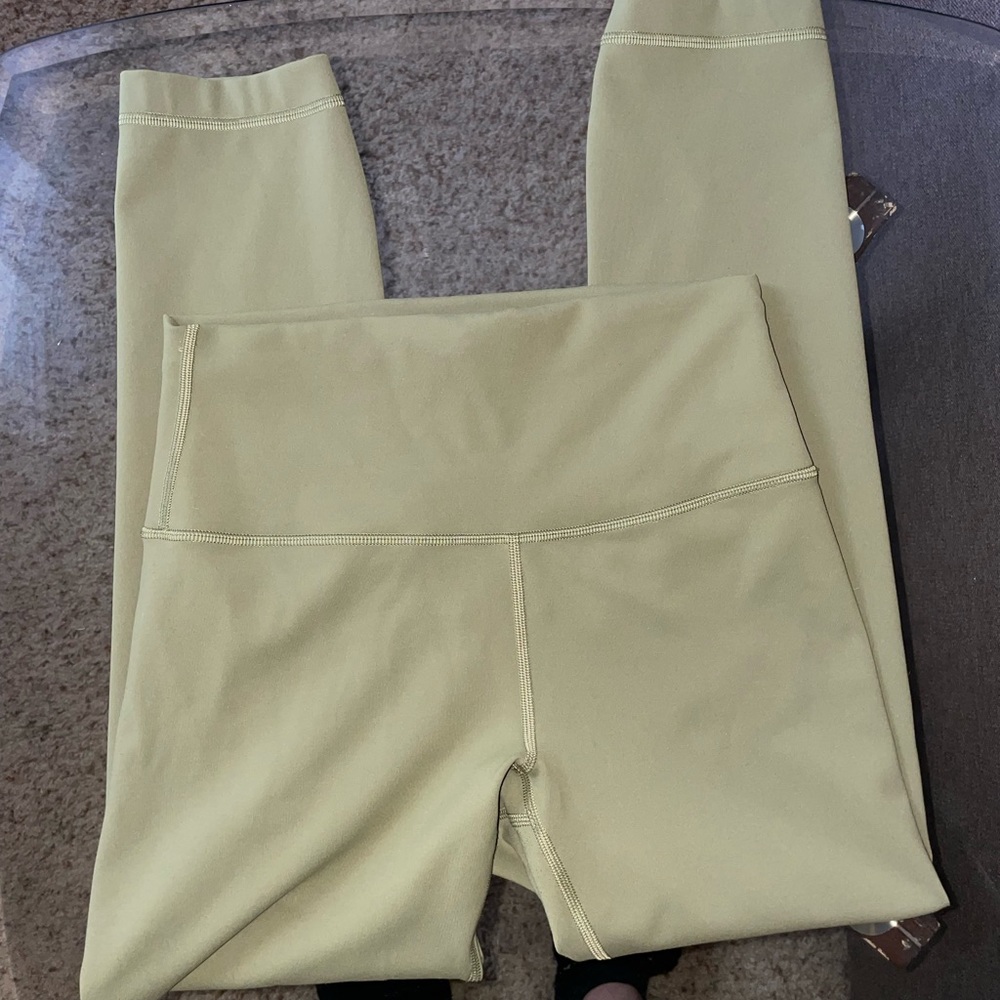 Bronze Green Lululemon - Gem